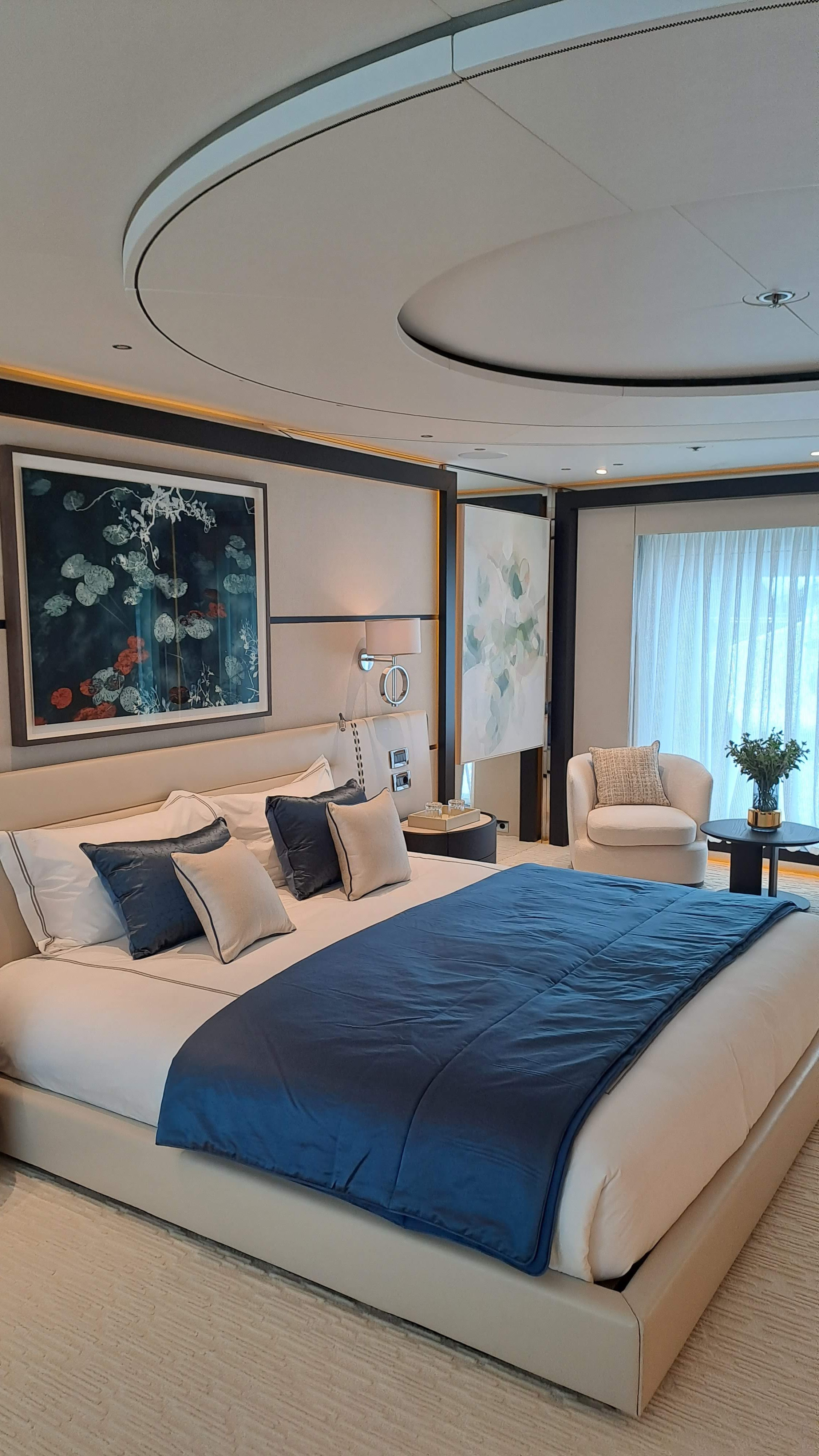 ORA - Master Suite – Luxury Yacht Browser | by CHARTERWORLD Superyacht ...